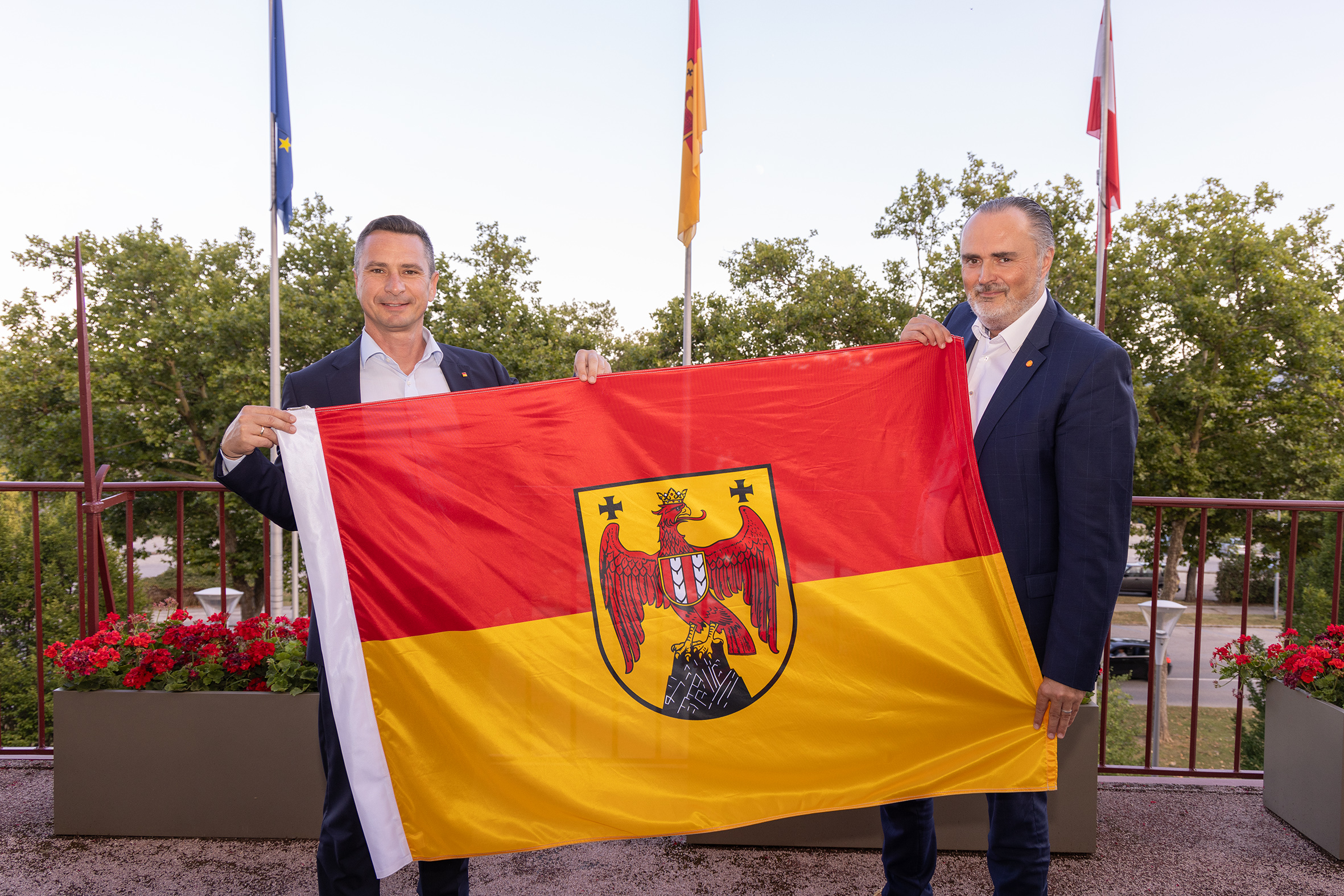 Tag Der Offenen T R Im Landhaus Am September Mit Top Programm Land Burgenland